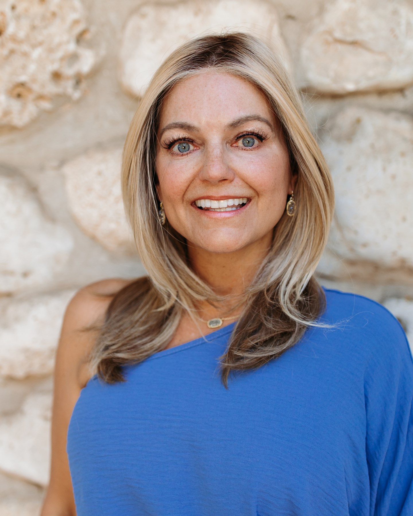 Julie Michelle Cude Obituary - Lakeway, TX