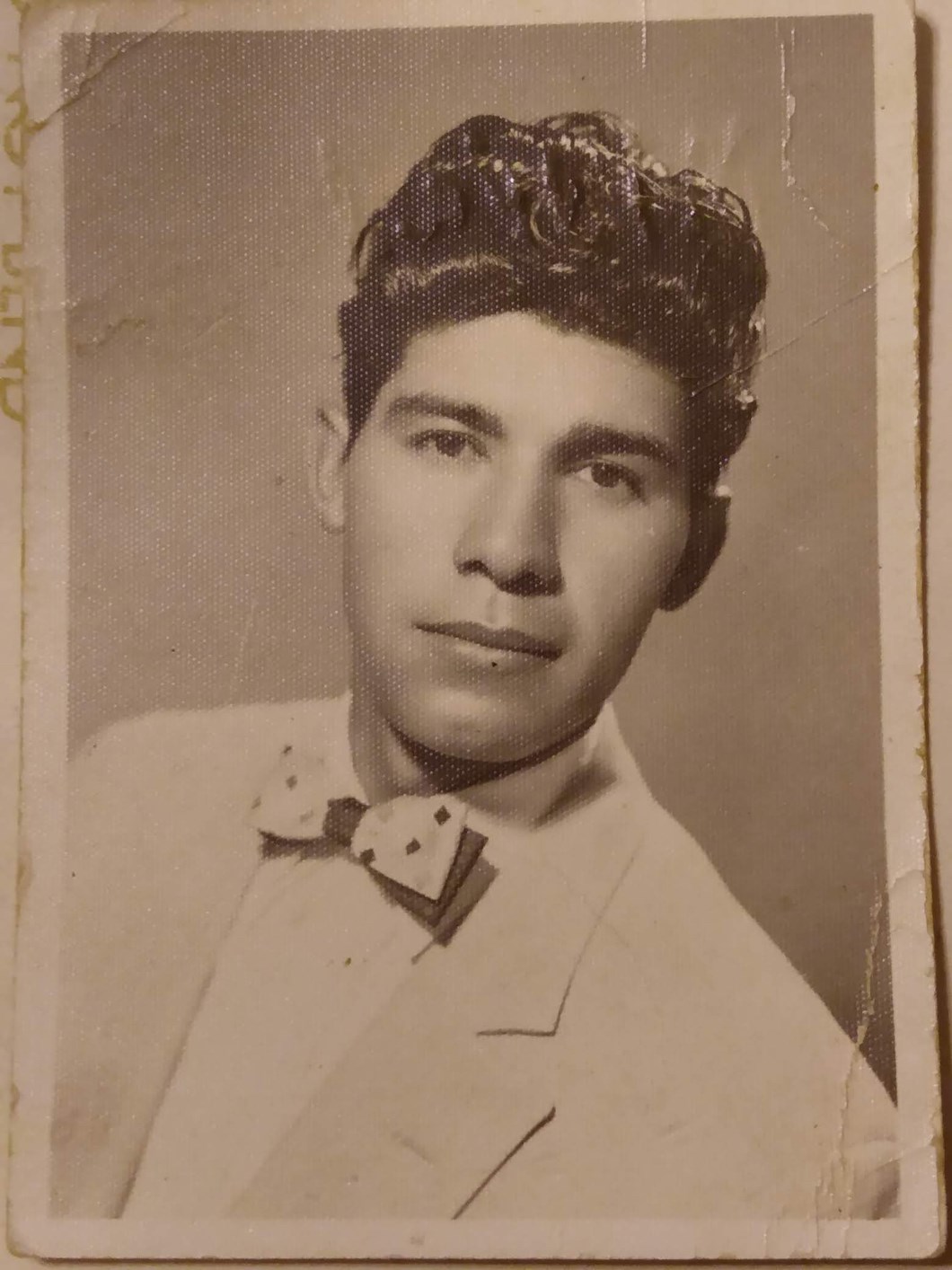 Jose Montano's Instagram, Twitter & Facebook on IDCrawl