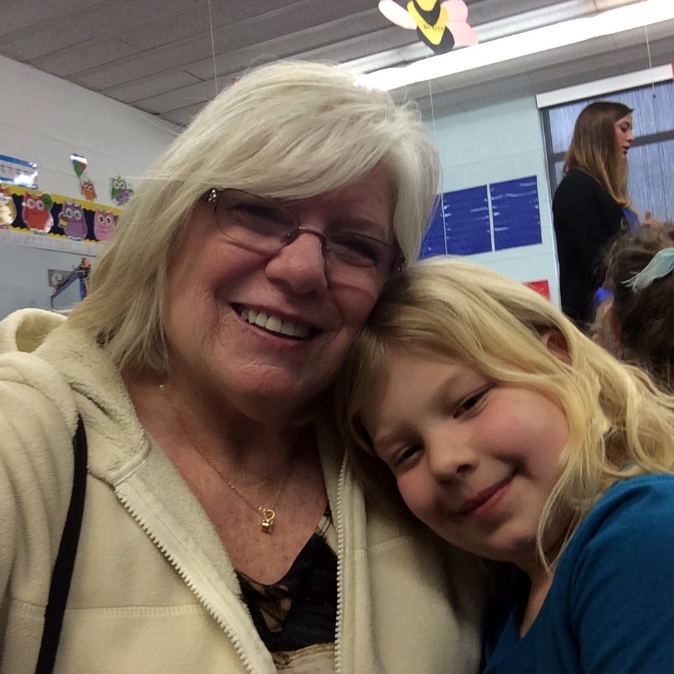 Elaine Gray's Instagram, Twitter & Facebook on IDCrawl