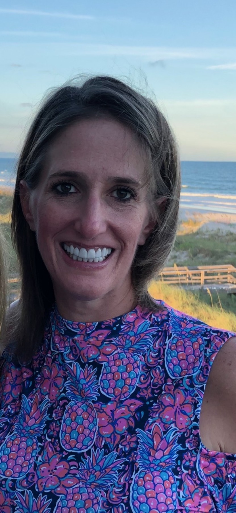 Rebecca Ross's Instagram, Twitter & Facebook on IDCrawl