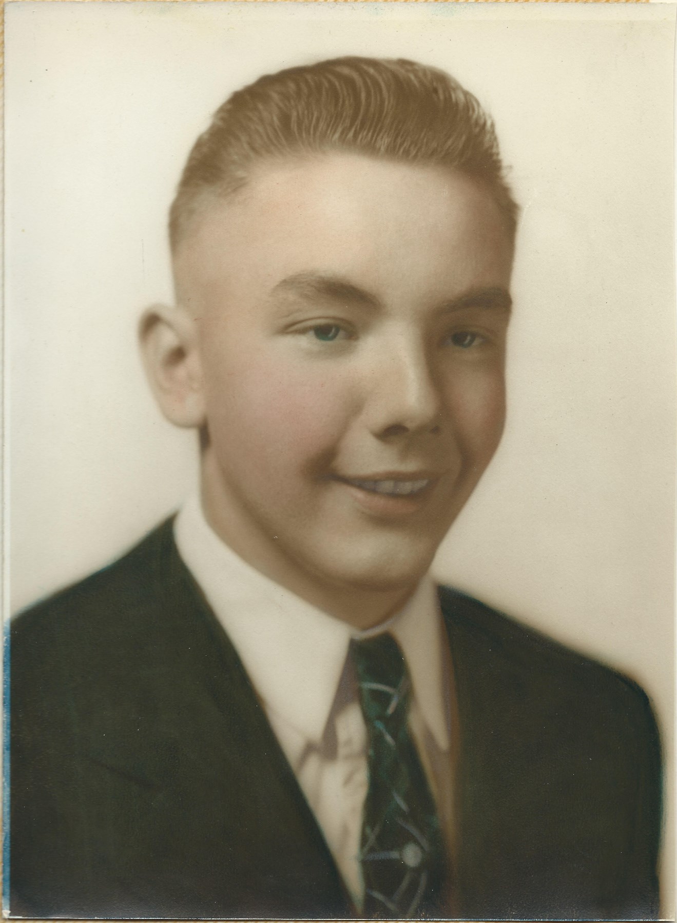 Robert Bloxham's Instagram, Twitter & Facebook on IDCrawl