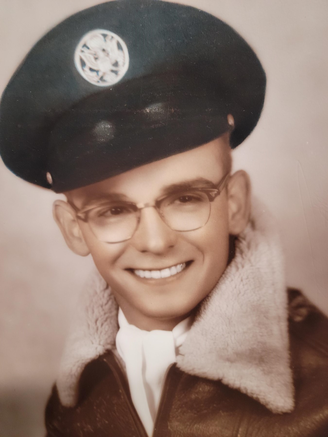 Lloyd Ray Thacker Obituary - Peoria, IL