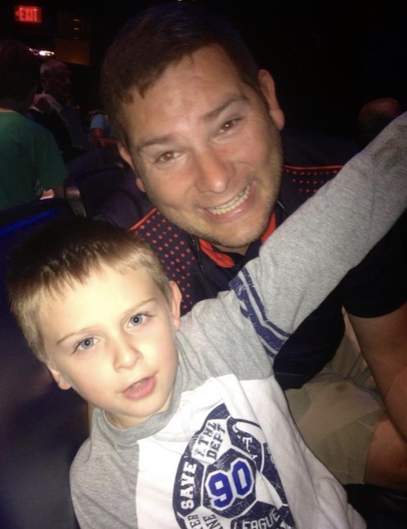 Robert Drain's Instagram, Twitter & Facebook on IDCrawl