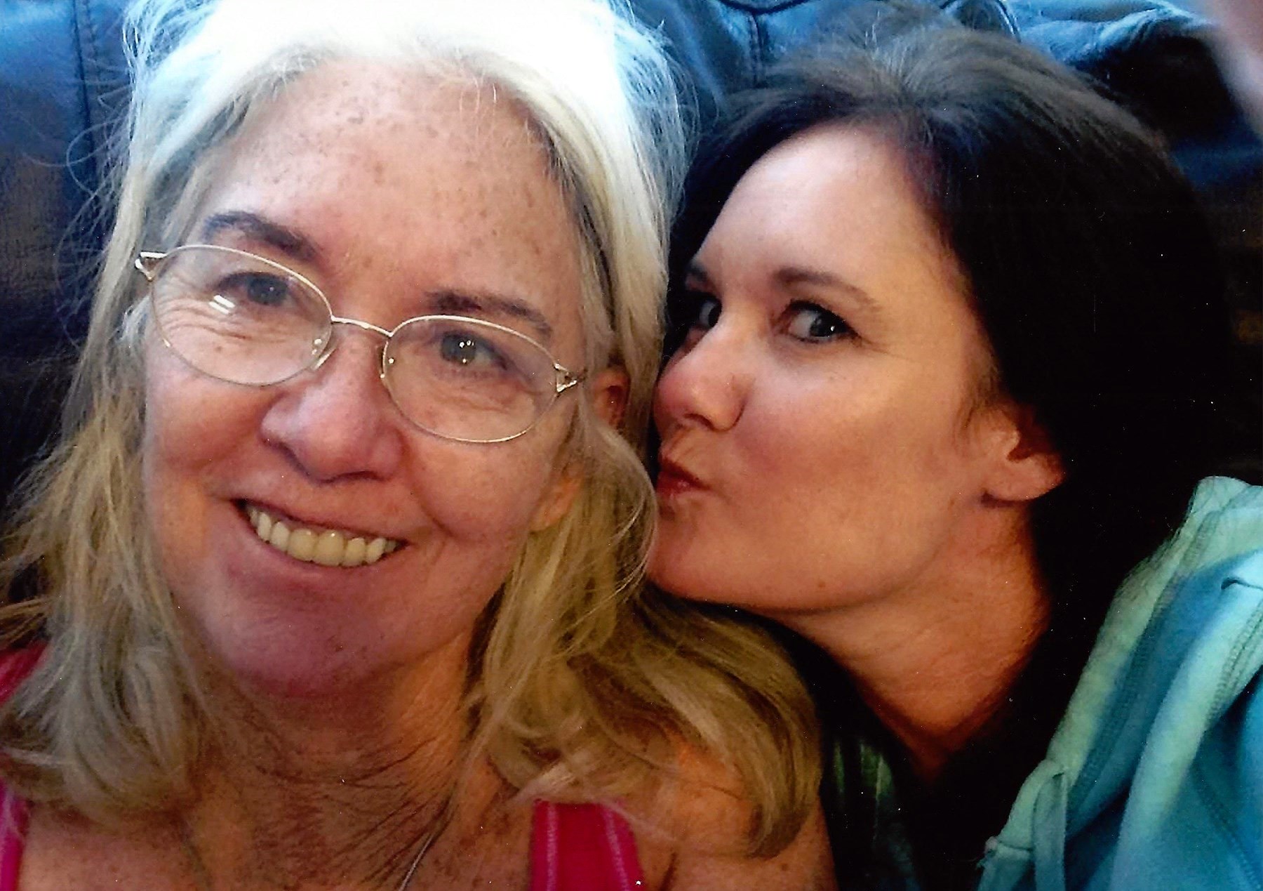 Robyn Harris Actress