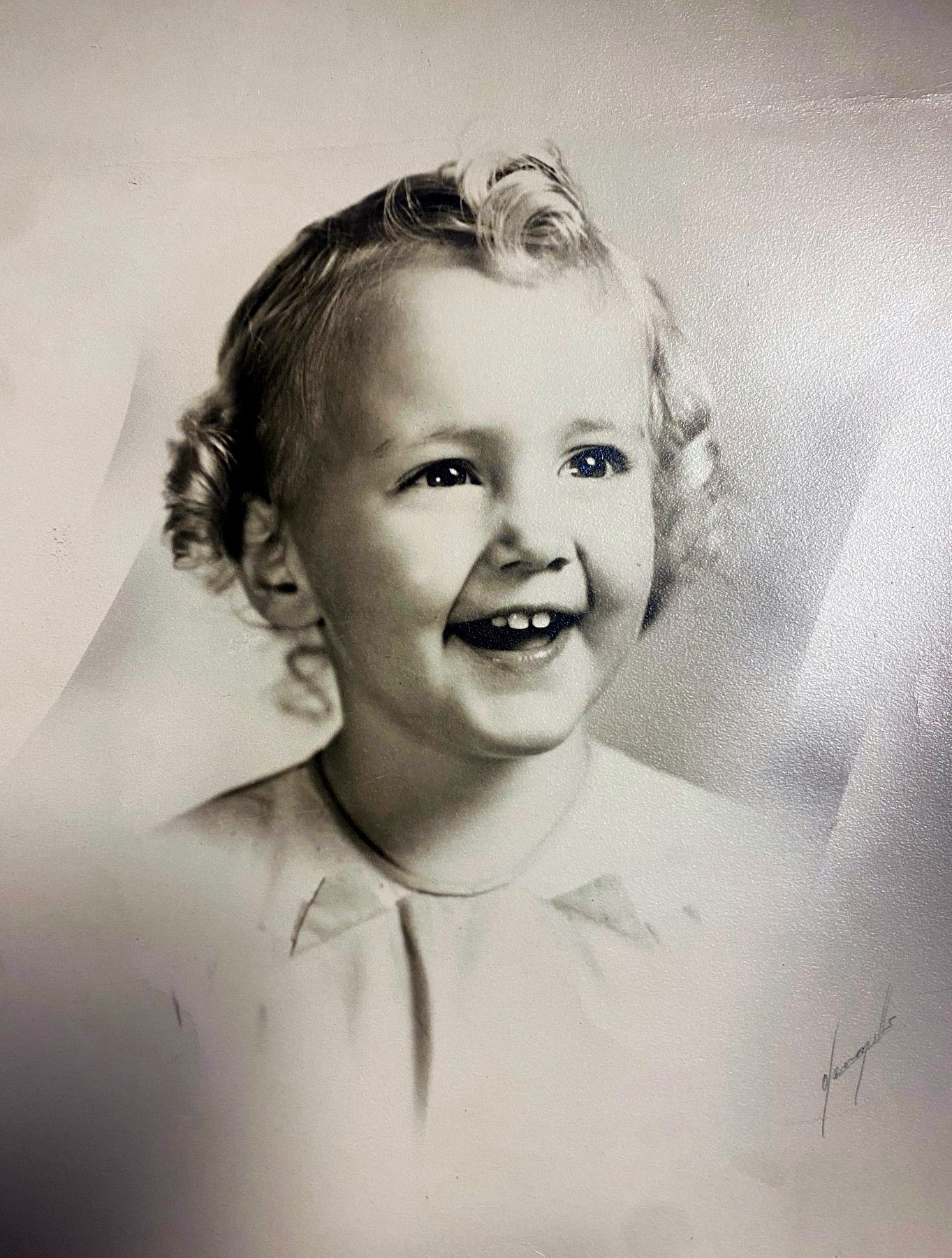 Sandra Newell's Instagram, Twitter & Facebook on IDCrawl