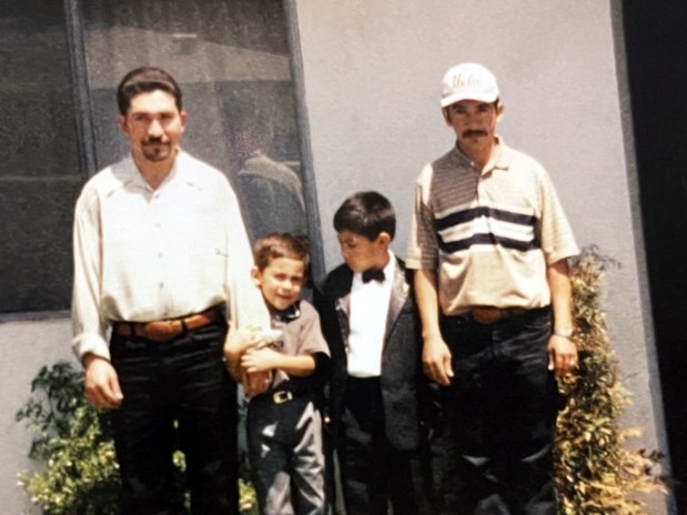 Javier Davalos Obituary - Bellflower, CA