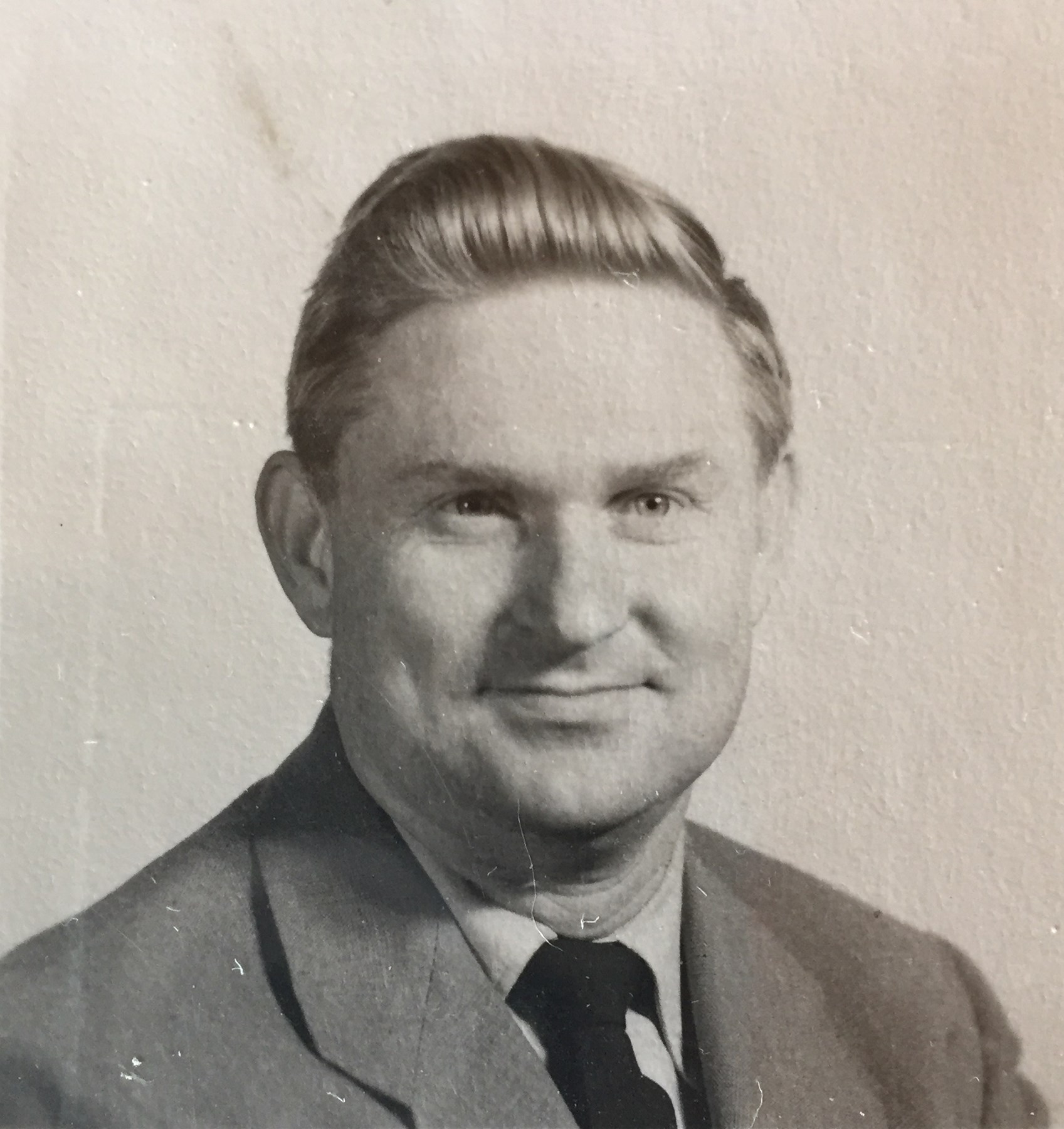 Robert Semaan's Instagram, Twitter & Facebook on IDCrawl