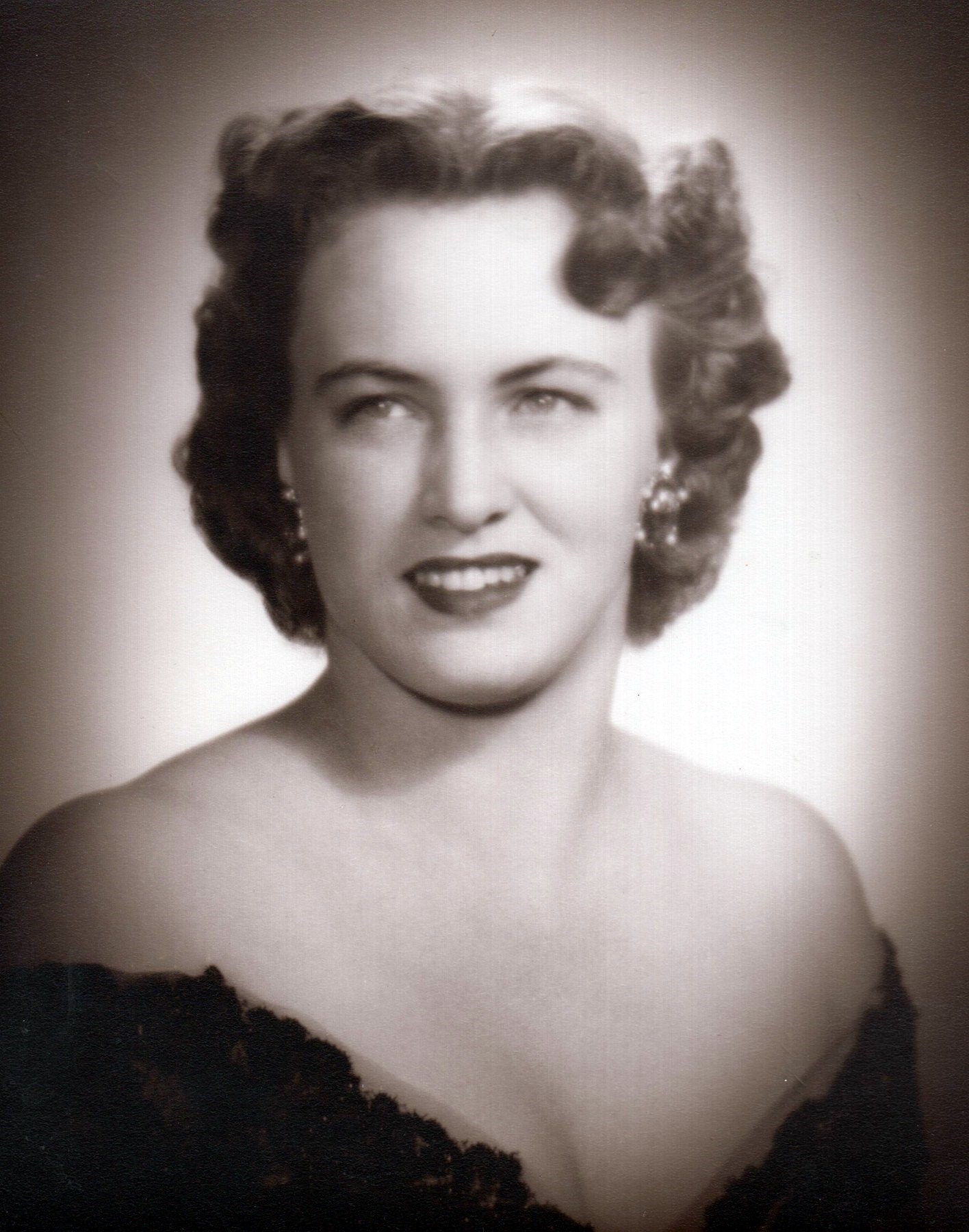 Frances Foley's Instagram, Twitter & Facebook on IDCrawl