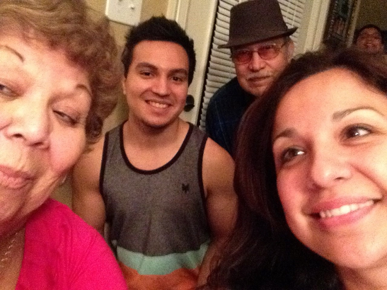 Sonya Rios's Instagram, Twitter & Facebook on IDCrawl