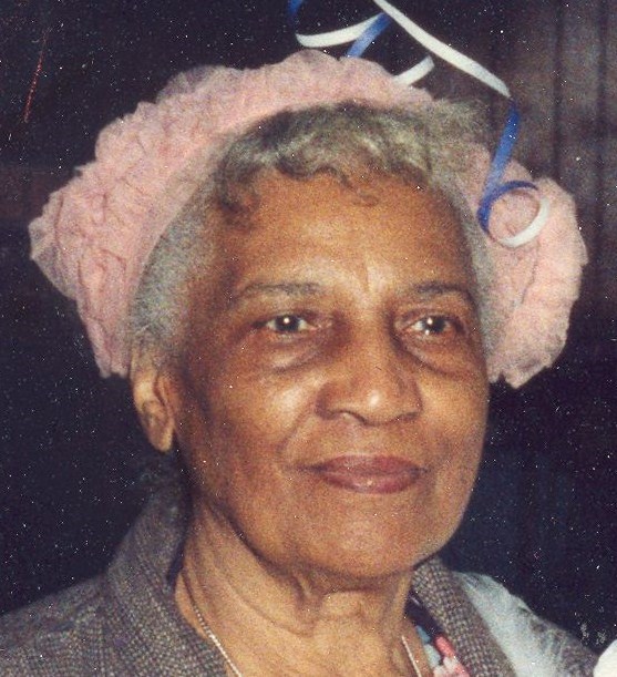 Elaine Skinner Obituary - Copiague, NY