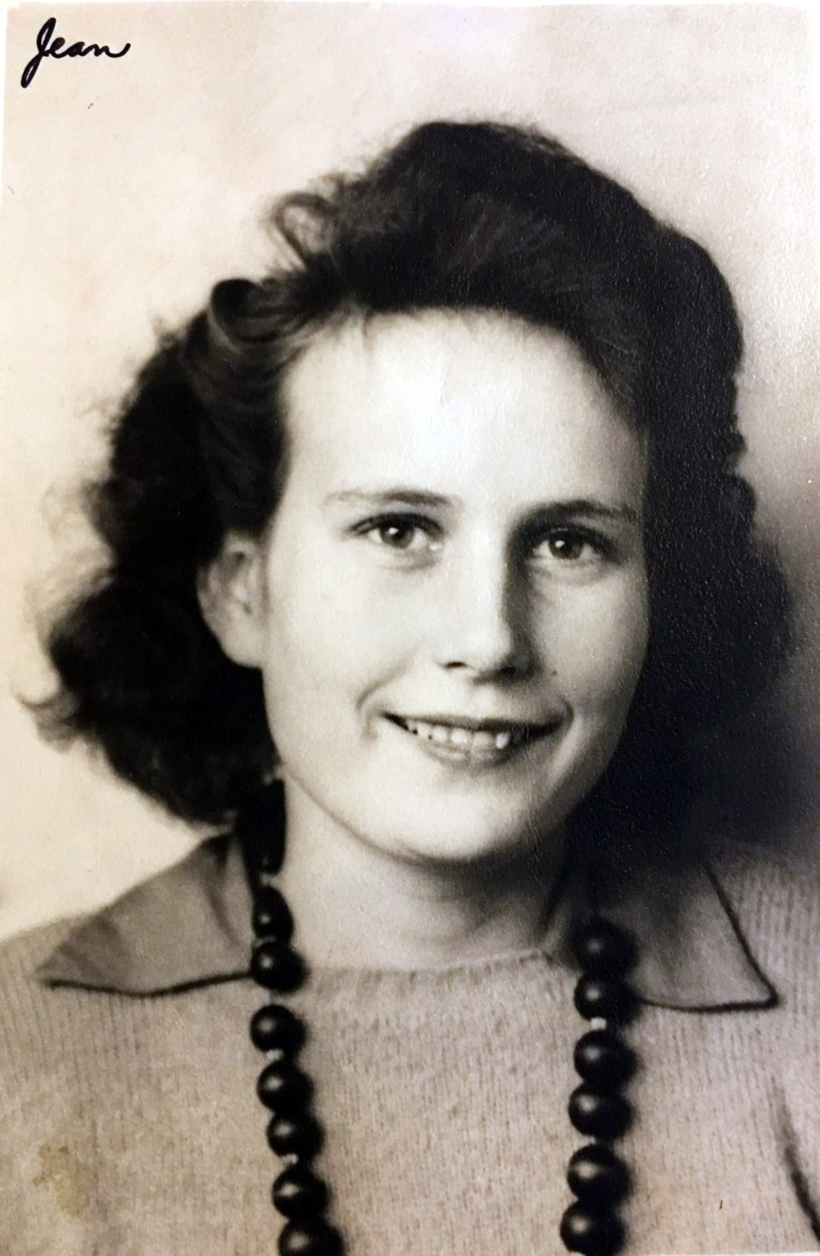 Michelle Hull's Instagram, Twitter & Facebook on IDCrawl