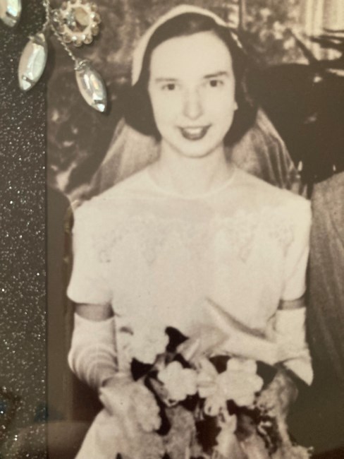 Eleanor DeVore Obituary - Columbus, OH