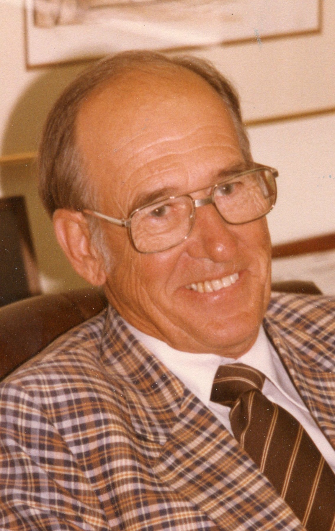 Lawrence Fuller's Instagram, Twitter & Facebook on IDCrawl