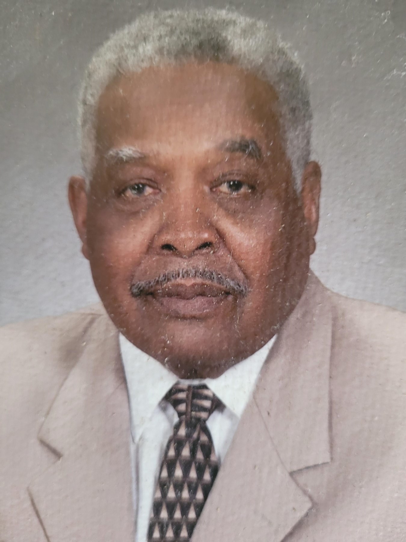 Henry Barnes Obituary - Whittier, CA