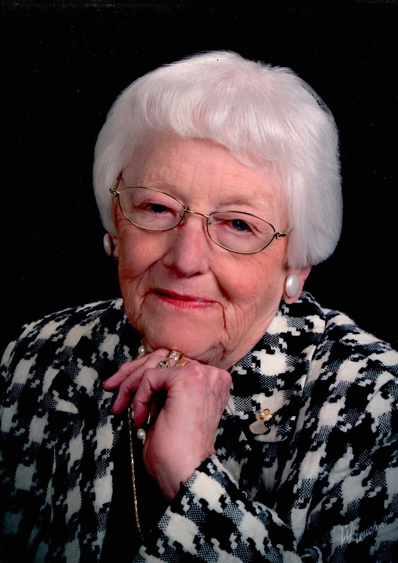 Nancy Mudra Obituary - Ontario, OH