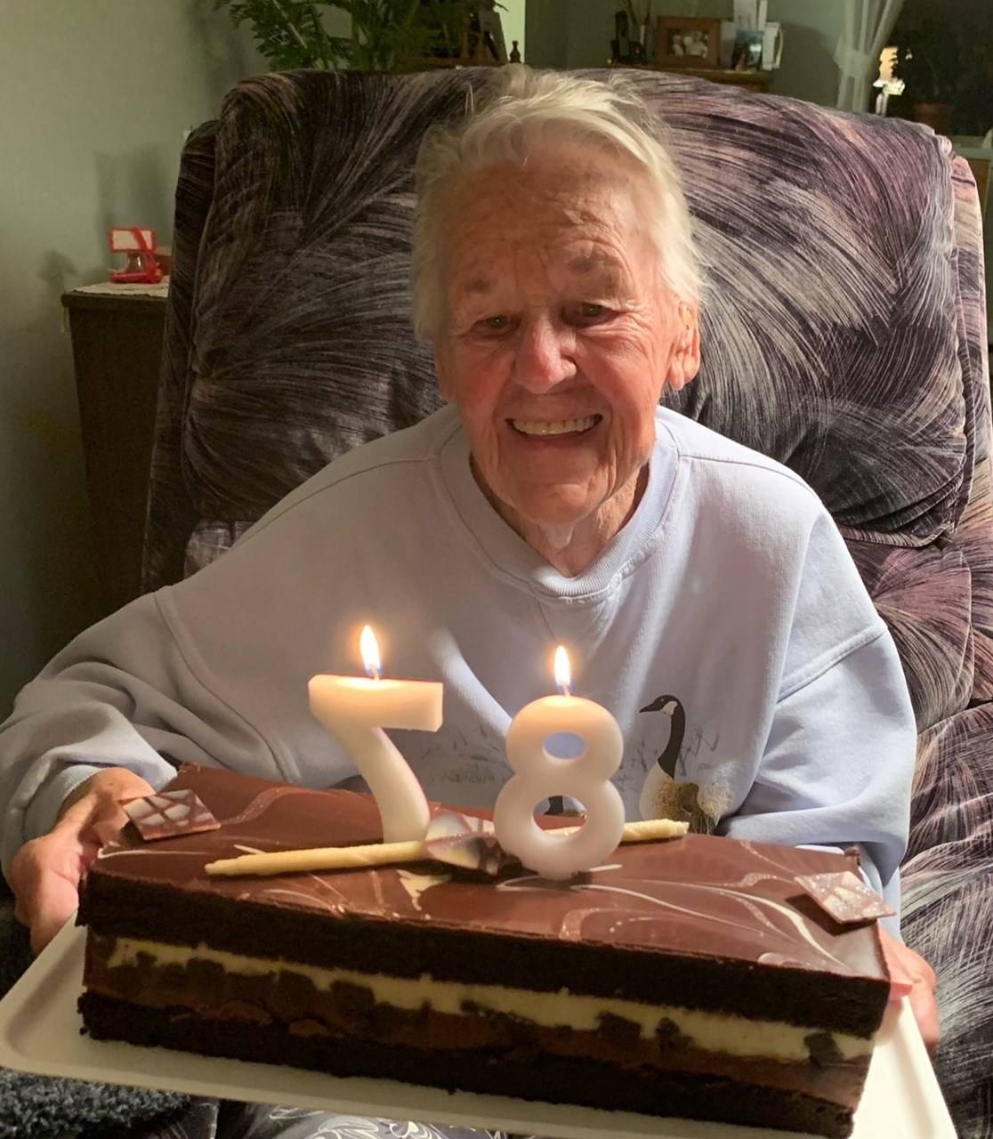 BETH GRACEY Obituario - Victoria, BC