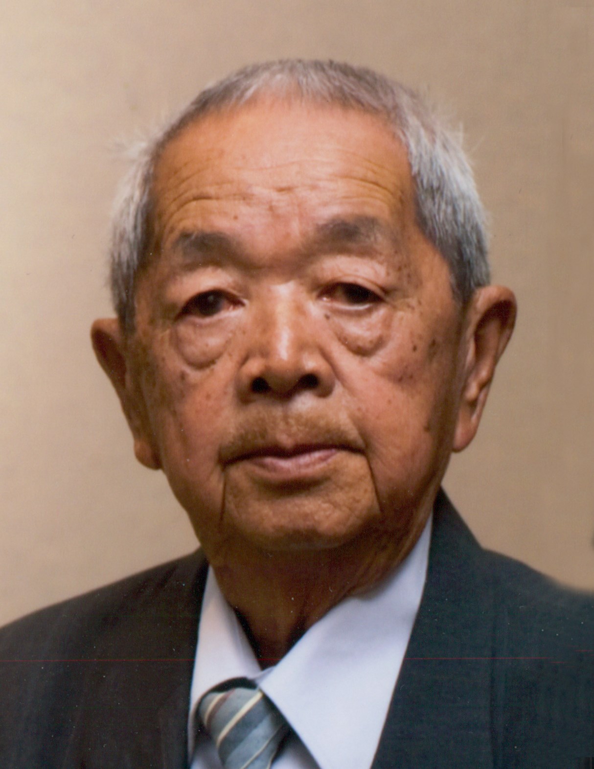 Joe Len Chow Obituary - Calgary, AB
