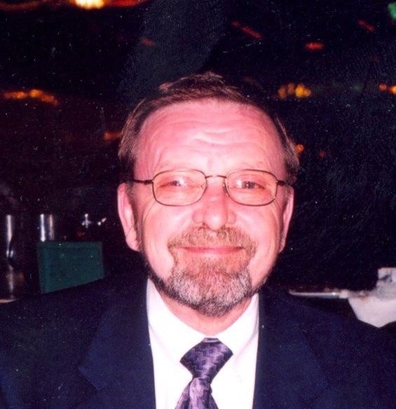 Mr. Stephen Steve Meredith Halliday Obituary - Grand Blanc, MI