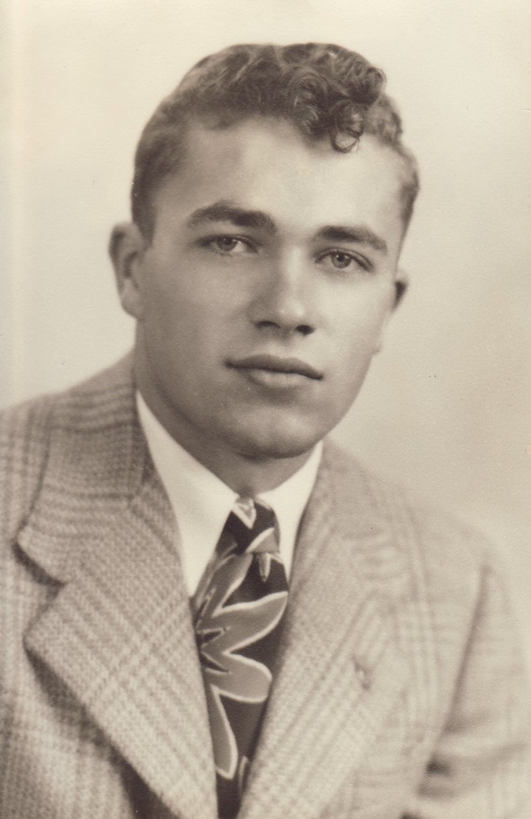 Karen Mikus's Instagram, Twitter & Facebook on IDCrawl