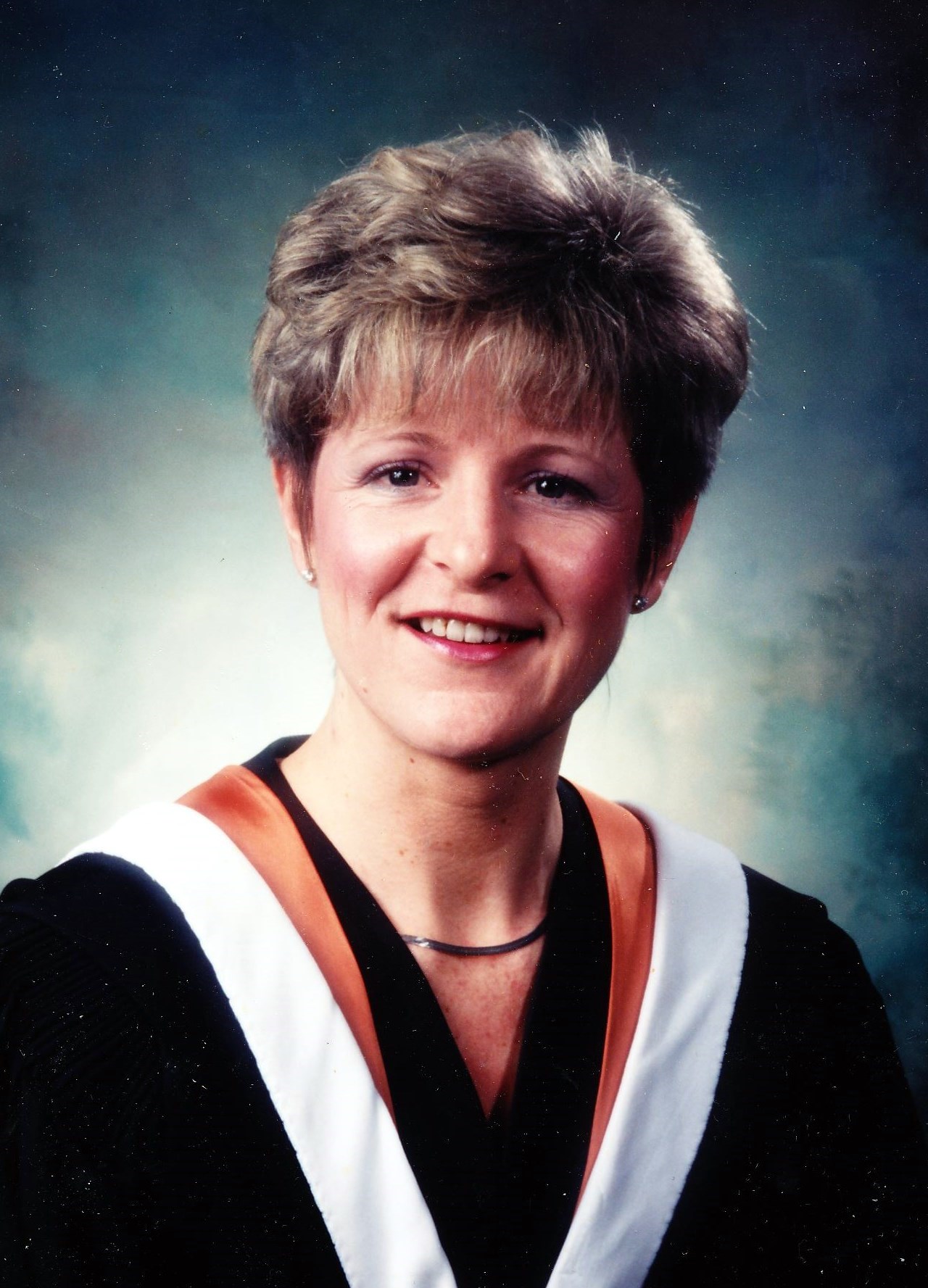 Sarah Bisson's Instagram, Twitter & Facebook on IDCrawl