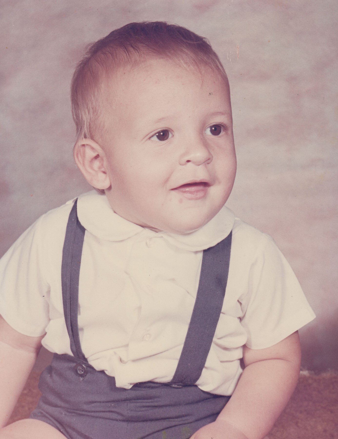 Kenneth Helton's Instagram, Twitter & Facebook on IDCrawl