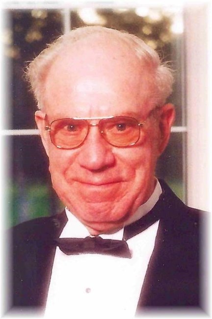 Neil E. Piltz Obituary - Grosse Pointe Woods, MI