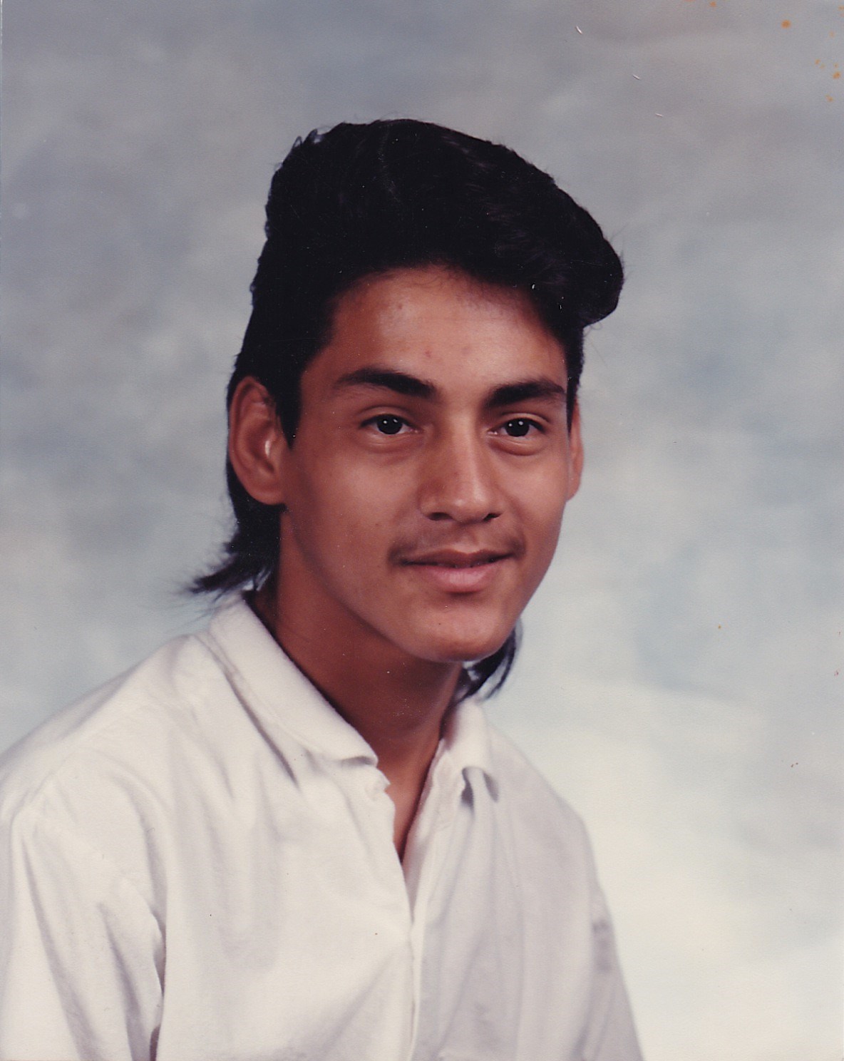 Vera Sarzoza's Instagram, Twitter & Facebook on IDCrawl