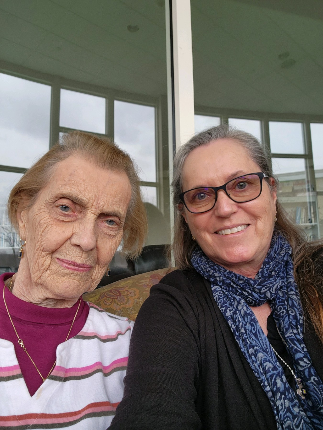 Carol Ritter's Instagram, Twitter & Facebook on IDCrawl