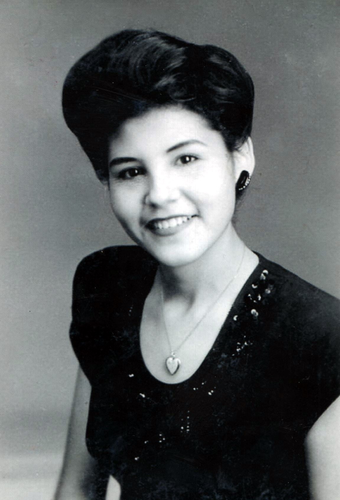 Amelia Castro Obituary - Kansas City, KS