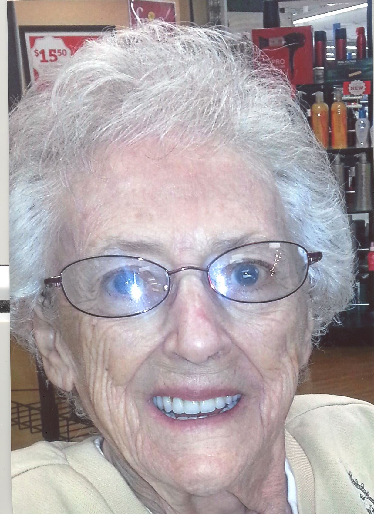 Tammy Hull's Instagram, Twitter & Facebook on IDCrawl