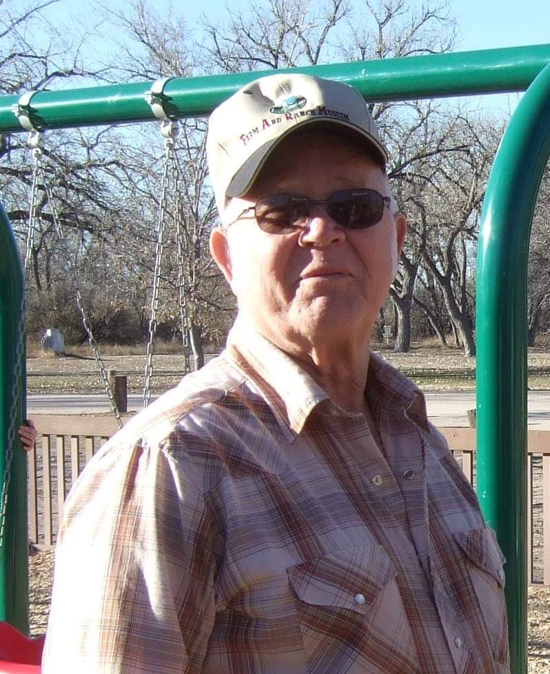 Lyle Thompson Obituary - Scottsbluff, NE