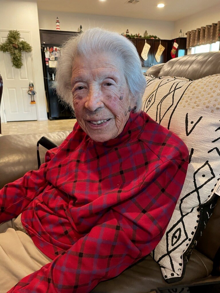 Dolores Martinez Obituary - Santa Ana, CA