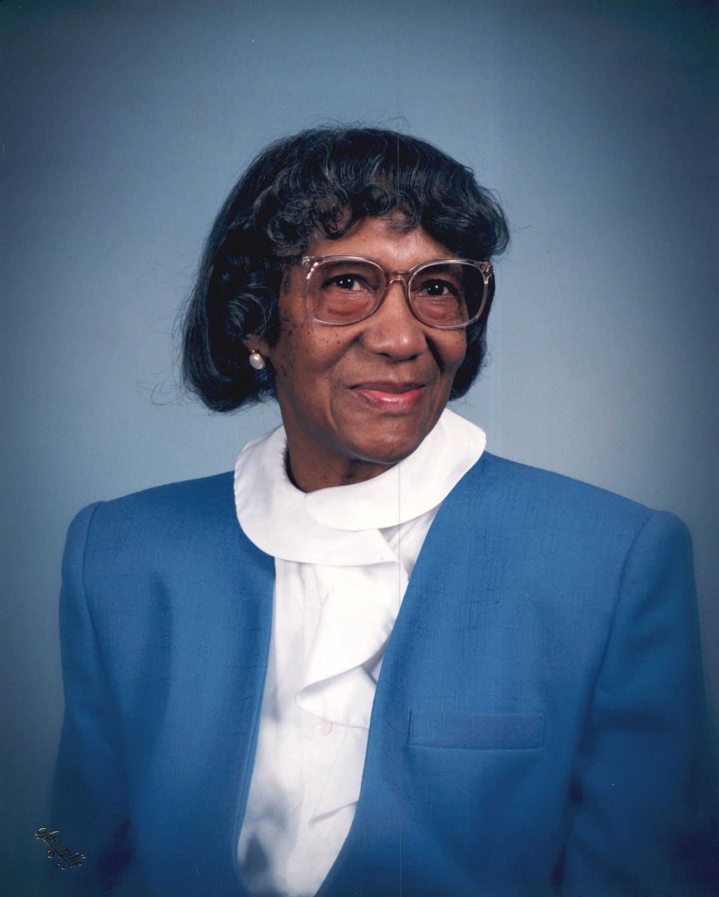 Myrtle Davis Obituary - Indianapolis, IN