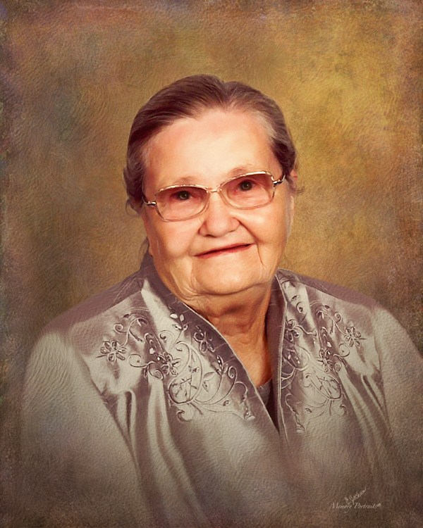 Emma Reeves's Instagram, Twitter & Facebook on IDCrawl