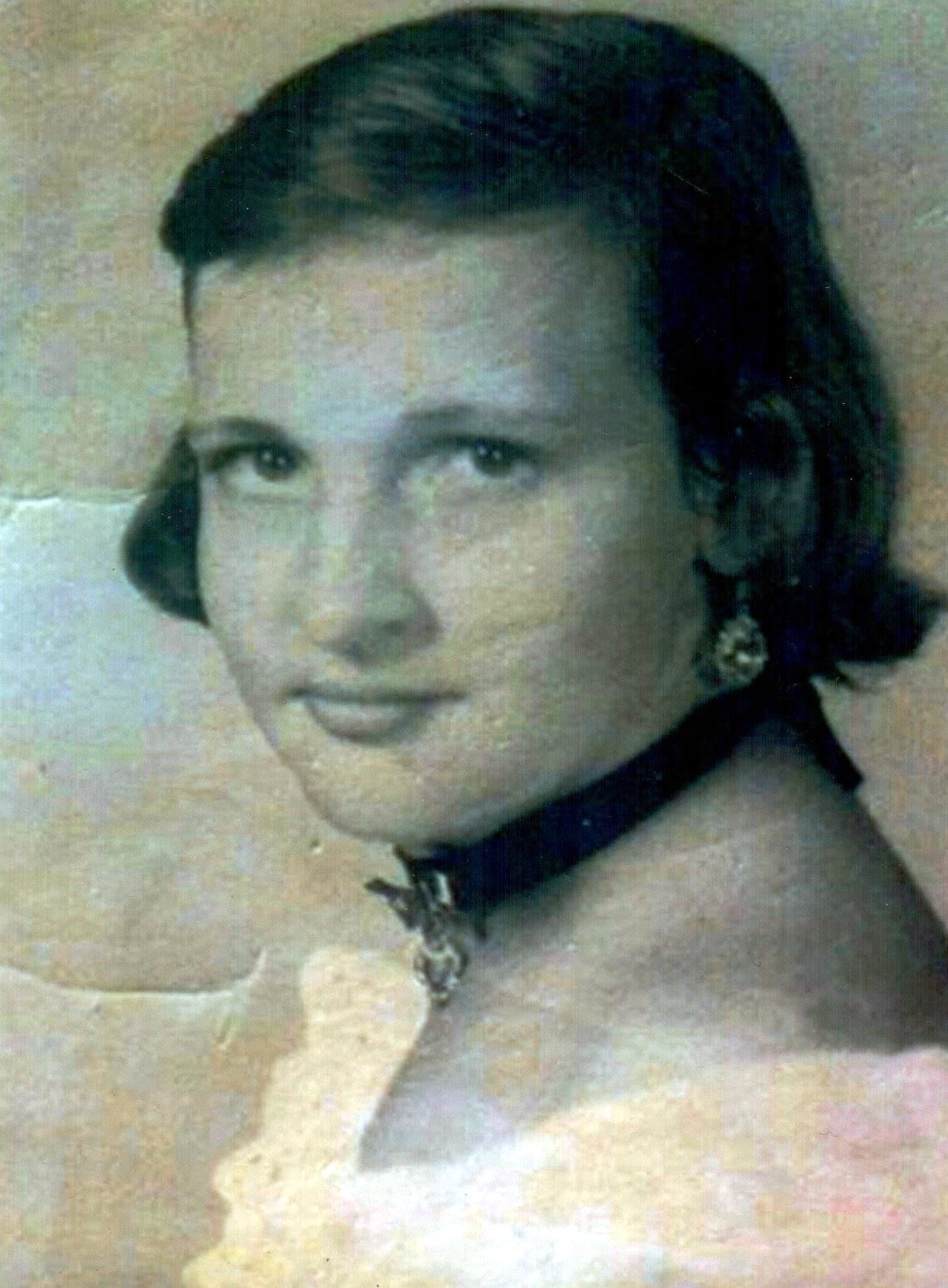 Adrienne Martin's Instagram, Twitter & Facebook on IDCrawl