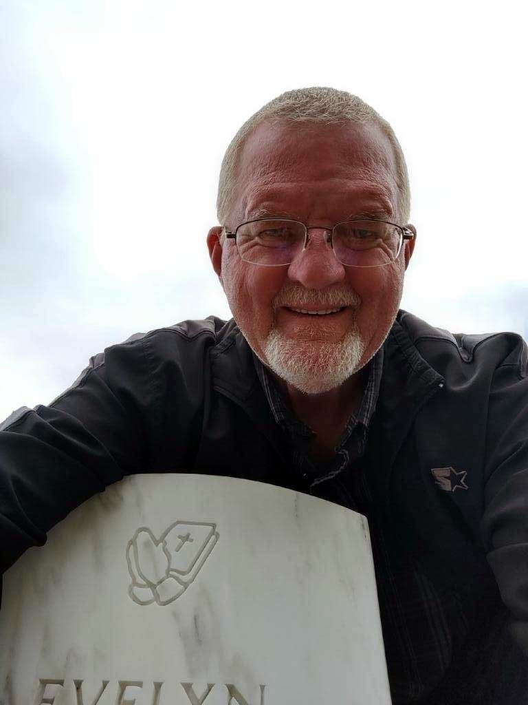 Kenneth Whigham Obituary - W. Columbia, SC