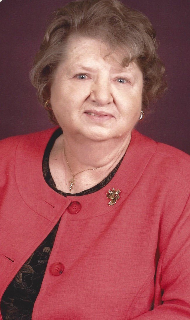 Elizabeth Pappas's Instagram, Twitter & Facebook on IDCrawl