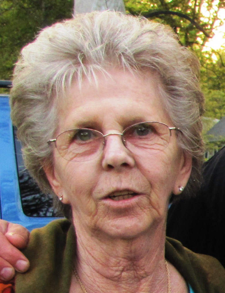 Mae Baker's Instagram, Twitter & Facebook on IDCrawl