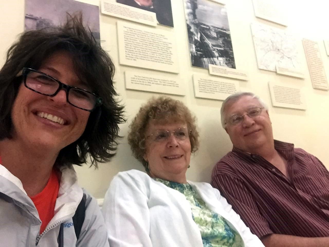 Carolyn Marks's Instagram, Twitter & Facebook on IDCrawl