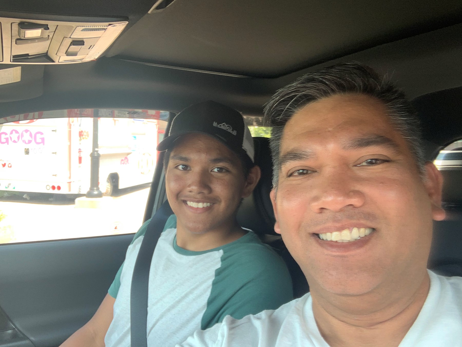 Juan Tan's Instagram, Twitter & Facebook on IDCrawl