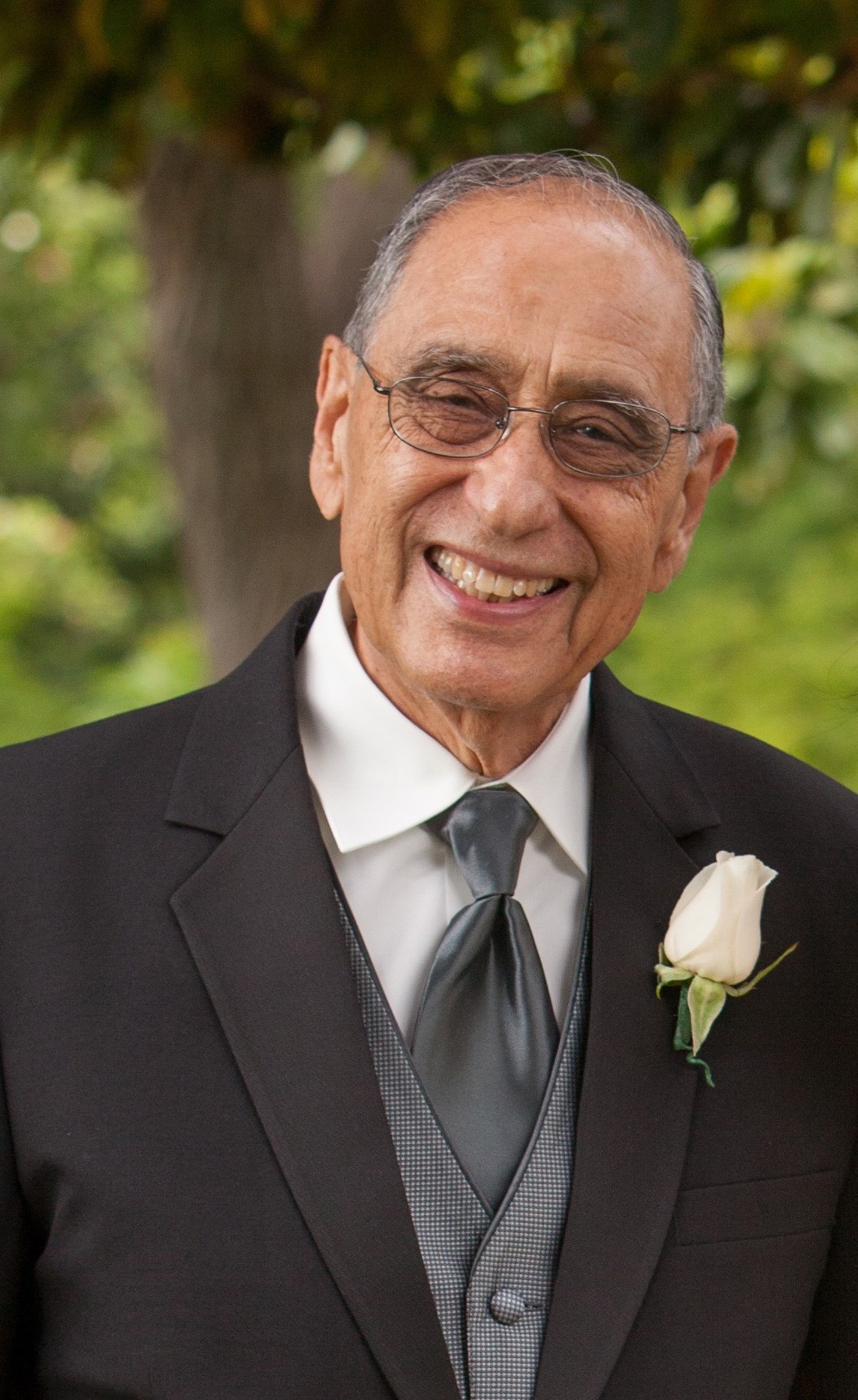 Robert Herrera's Instagram, Twitter & Facebook on IDCrawl