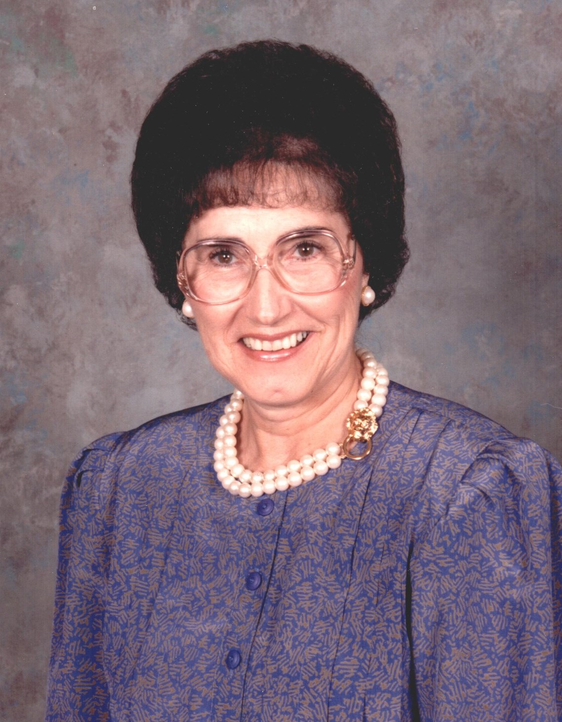 Helen Moore Obituary - Fredericksburg, VA