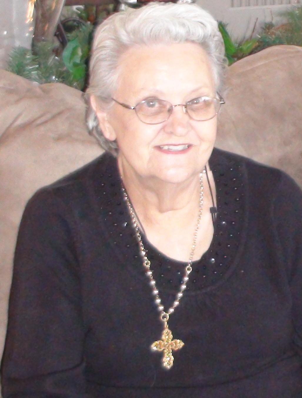 Beatrice Mills's Instagram, Twitter & Facebook on IDCrawl