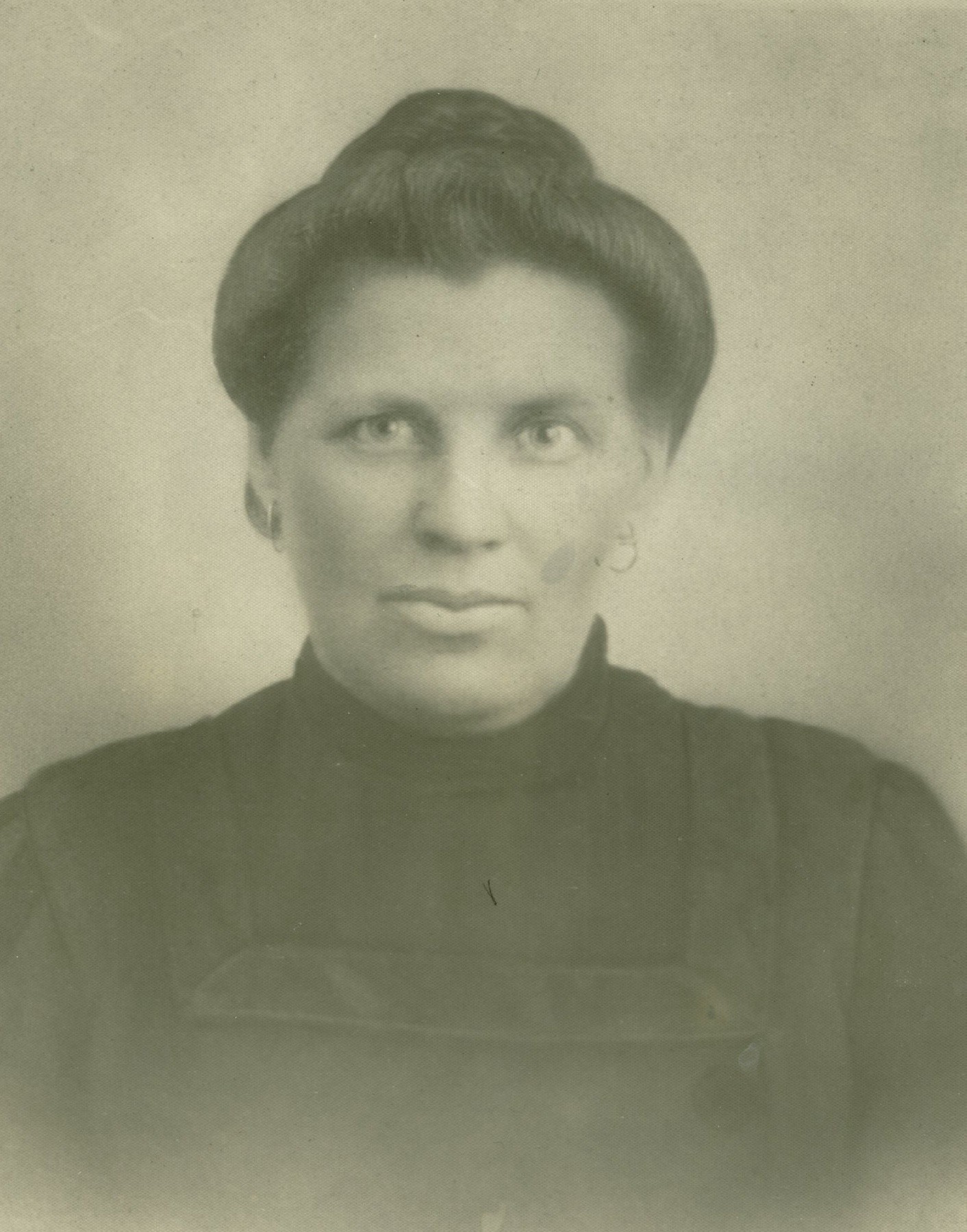 Helen Hansel's Instagram, Twitter & Facebook on IDCrawl