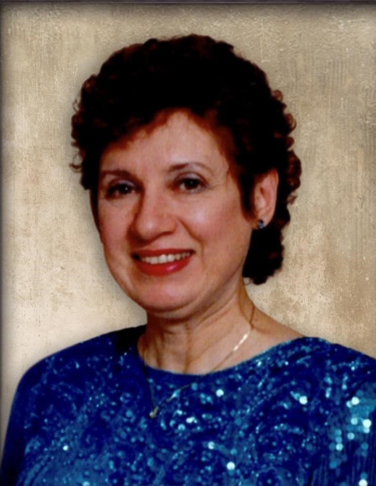 Annemarie McAloon Obituary - Arlington Heights, IL
