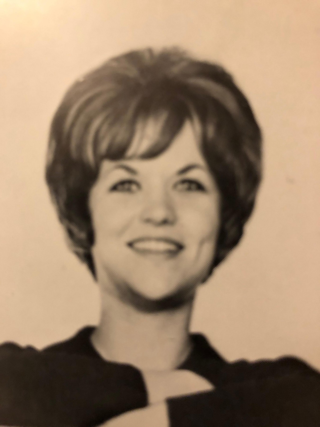 Sally Porter's Instagram, Twitter & Facebook on IDCrawl