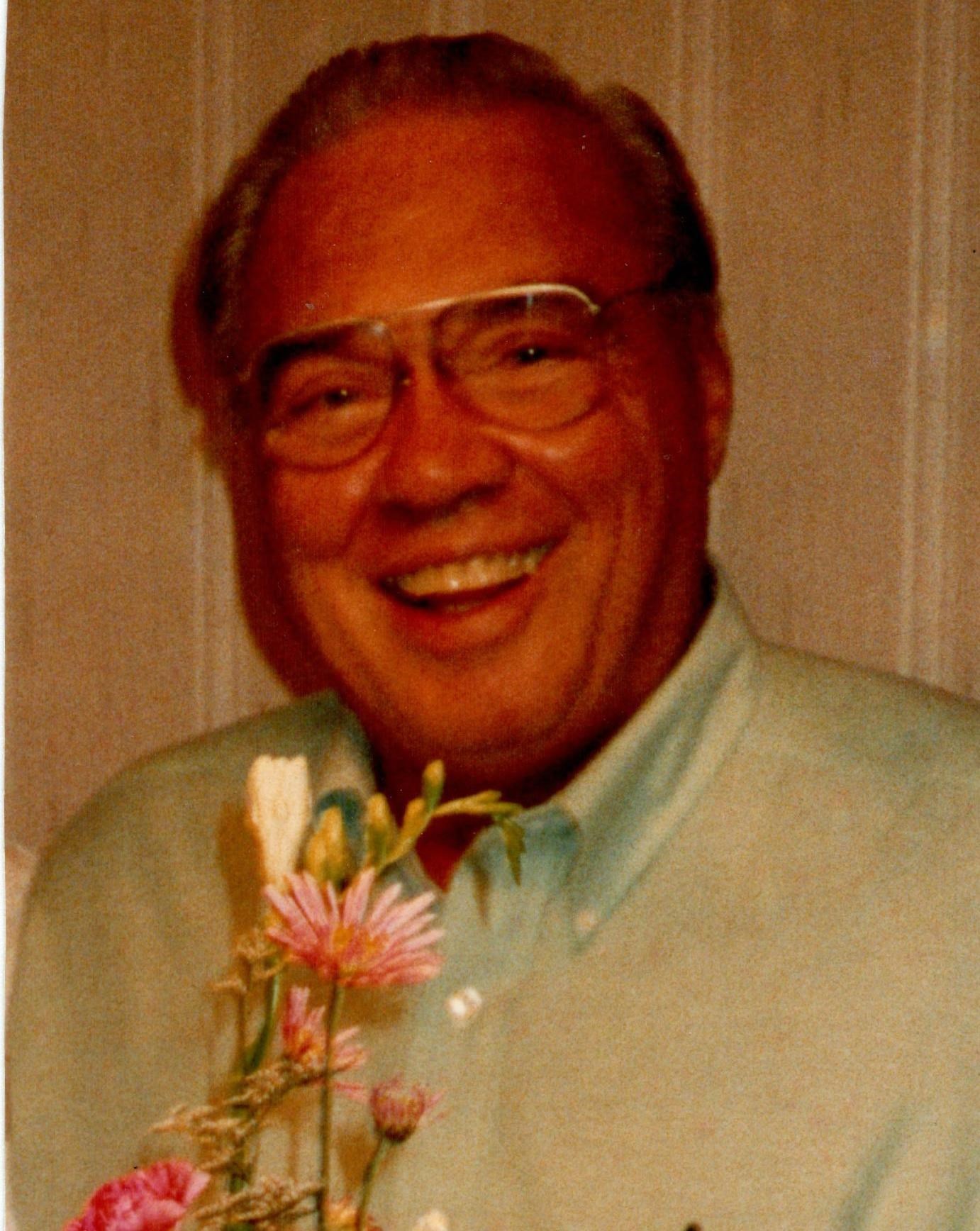 Dr. Ralph B. Tennant Obituary - Temple Terrace, FL