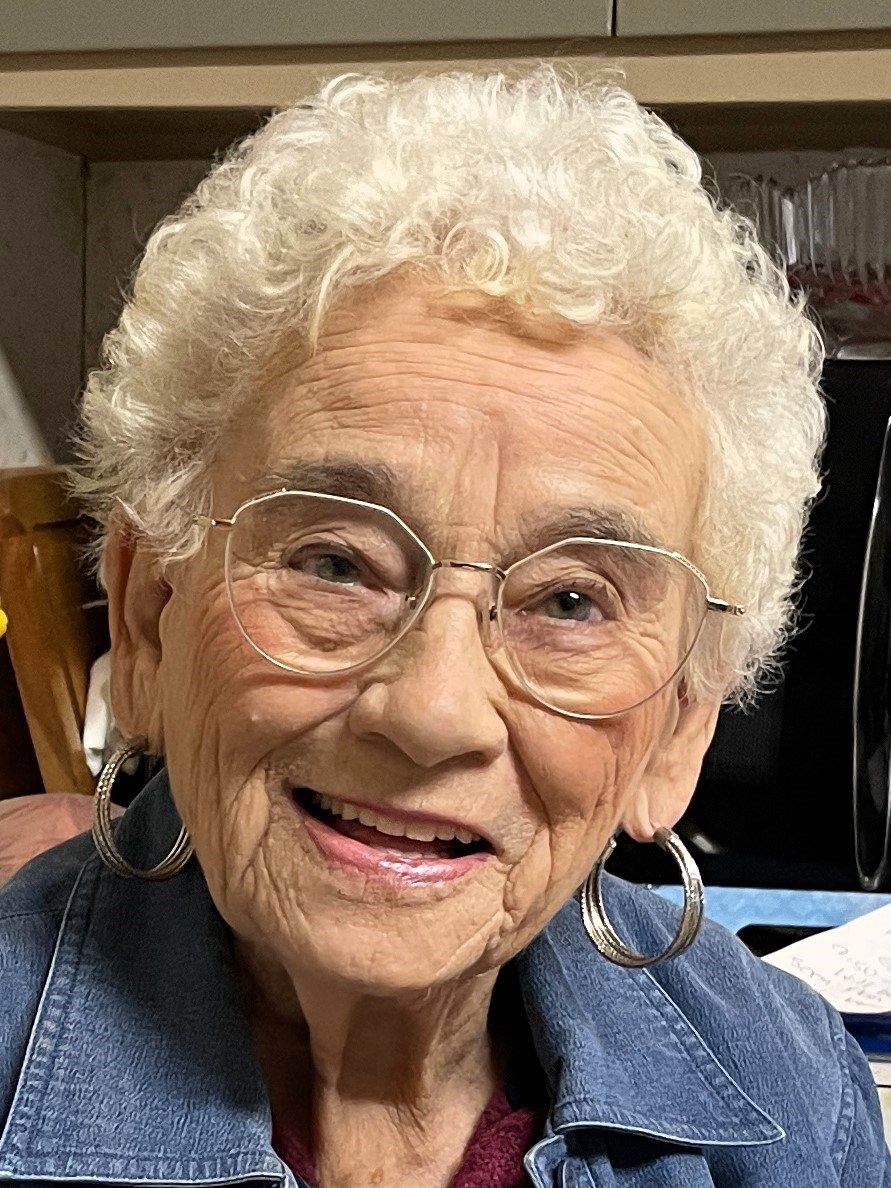 Agnes W. Hodgins Obituary - Duncan, BC