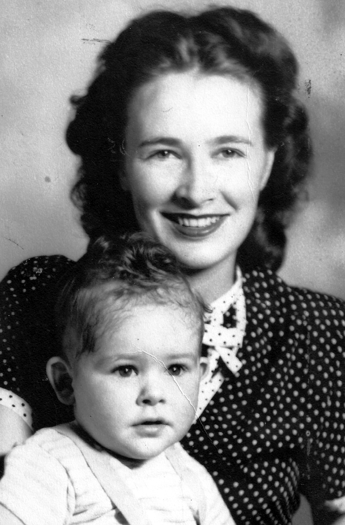 Helen Plant's Instagram, Twitter & Facebook on IDCrawl