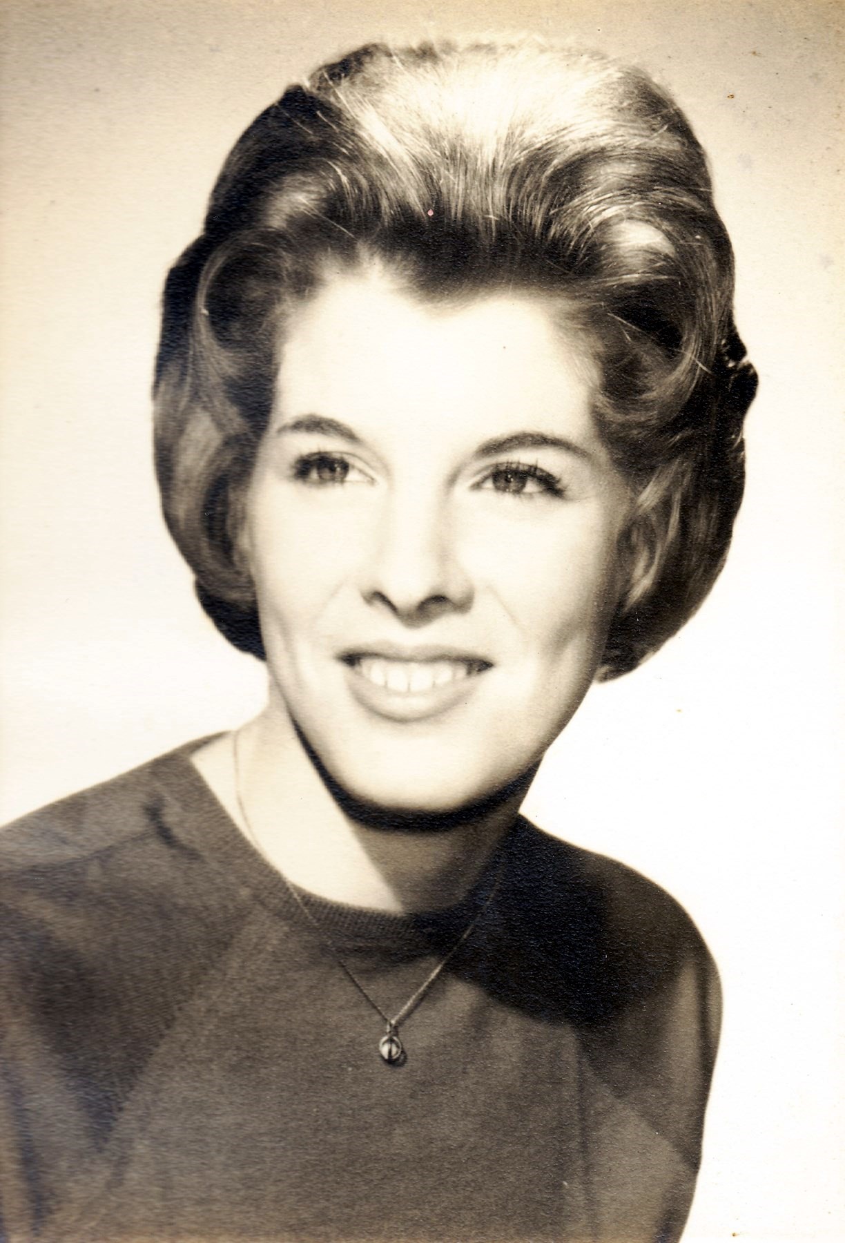 Donna Lee Obituary - Crown Point, IN